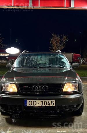 Black Audi Quattro 1996 in Riga, with an engine capacity of 2.50 L and mileage of 641 thousand km for 1800 €, photo  on AUTOMOTO.COM.LV