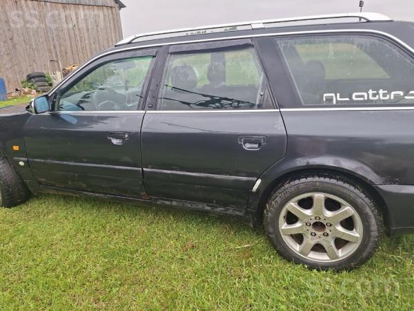 Melns Audi Quattro 1996 Gulbene, ar dzinēja tilpumu 2.50 L un nobraukumu 607 tūkst. km par 2000 €, foto 1 vietnē AUTOMOTO.COM.LV