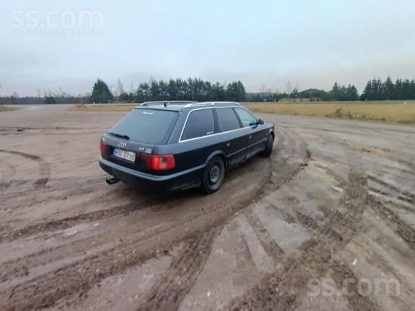 Melns Audi Quattro 1998 Rīga, ar dzinēja tilpumu 2.50 L un nobraukumu 544 tūkst. km par 1900 €, foto 4 vietnē AUTOMOTO.COM.LV