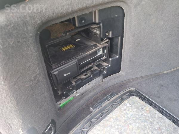 Black Audi Quattro 1998 in Valka, with an engine capacity of 2.80 L and mileage of 396 thousand km for 1800 €, photo 10 on AUTOMOTO.COM.LV