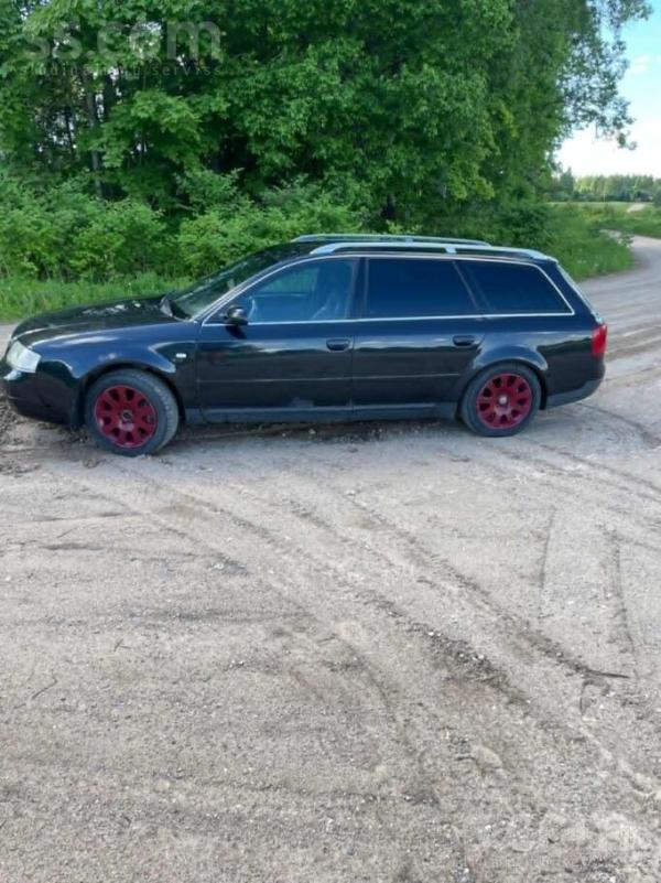 Melns Audi Quattro 2001 Madona, ar dzinēja tilpumu 2.50 L un nobraukumu 310 tūkst. km par 1450 €, foto 4 vietnē AUTOMOTO.COM.LV
