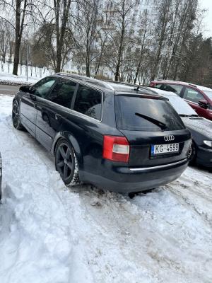 Melns Audi Quattro 2002 Ogre, ar dzinēja tilpumu 2.50 L un nobraukumu 320 tūkst. km par 2450 €, foto 4 vietnē AUTOMOTO.COM.LV