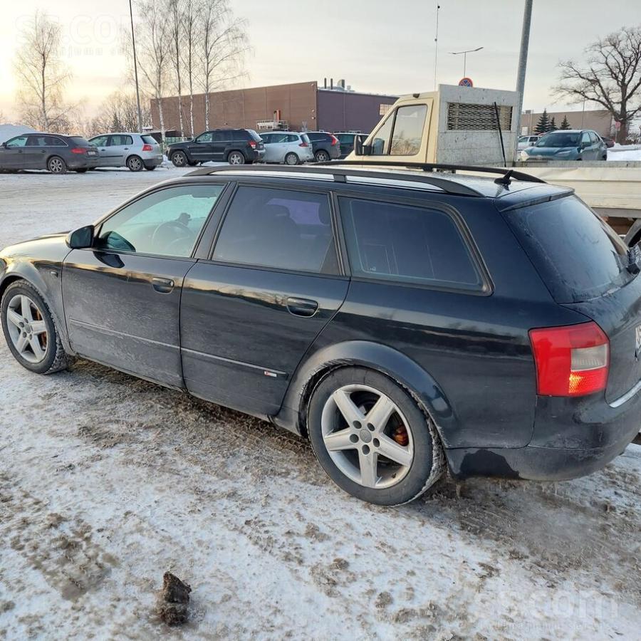 Black Audi Quattro 2002 in Riga, with an engine capacity of 2.50 L and mileage of 358 thousand km for 2800 €, photo 3 on AUTOMOTO.COM.LV