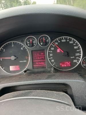Melns Audi Quattro 2004 Rīga, ar dzinēja tilpumu 2.50 L un nobraukumu 376 tūkst. km par 1250 €, foto 10 vietnē AUTOMOTO.COM.LV