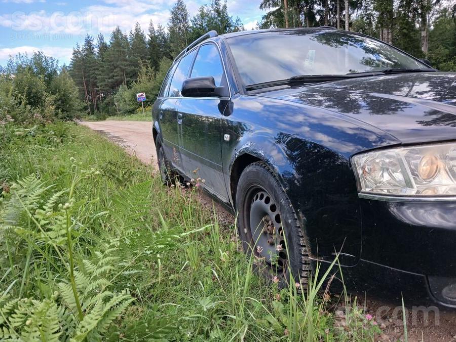 Melns Audi Quattro 2004 Rīga, ar dzinēja tilpumu 2.50 L un nobraukumu 376 tūkst. km par 1250 €, foto 12 vietnē AUTOMOTO.COM.LV