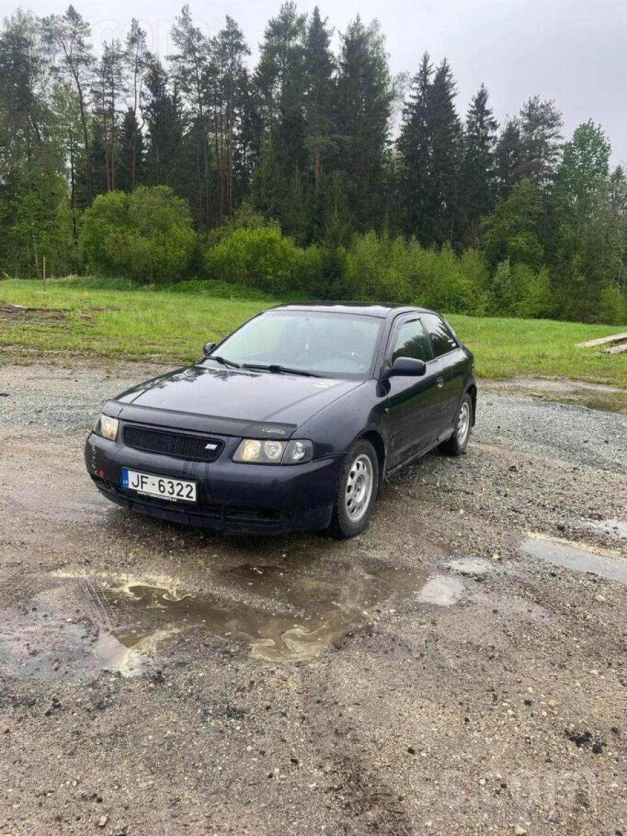 Blue Audi Quattro 1999 in Aluksne, with an engine capacity of 1.80 L and mileage of 387 thousand km for 1555 €, photo 1 on AUTOMOTO.COM.LV