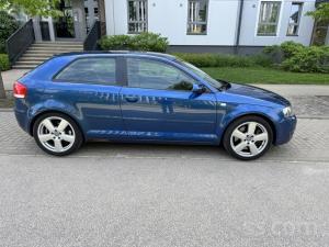 Zils Audi Quattro 2004 Rīga, ar dzinēja tilpumu 3.20 L un nobraukumu 153 tūkst. km par 6200 €, foto 3 vietnē AUTOMOTO.COM.LV