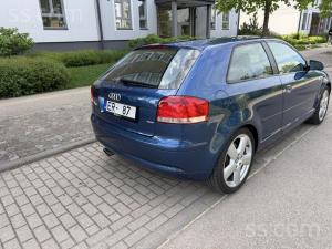 Zils Audi Quattro 2004 Rīga, ar dzinēja tilpumu 3.20 L un nobraukumu 153 tūkst. km par 6200 €, foto 5 vietnē AUTOMOTO.COM.LV