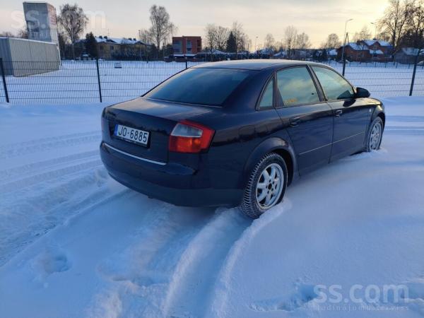 Zils Audi Quattro 2001 Jelgava, ar dzinēja tilpumu 2.50 L un nobraukumu 393 tūkst. km par 1600 €, foto 4 vietnē AUTOMOTO.COM.LV