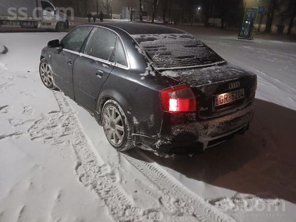 Blue Audi Quattro 2002 in Riga, with an engine capacity of 1.80 L and mileage of 271 thousand km for 1950 €, photo 2 on AUTOMOTO.COM.LV