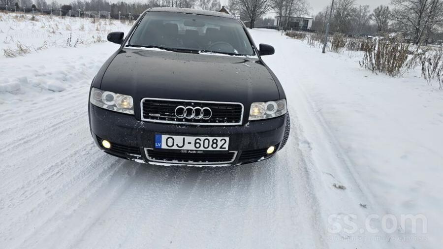 Blue Audi Quattro 2002 in Cesis, with an engine capacity of 1.80 L and mileage of 271 thousand km for 2500 €, photo 2 on AUTOMOTO.COM.LV