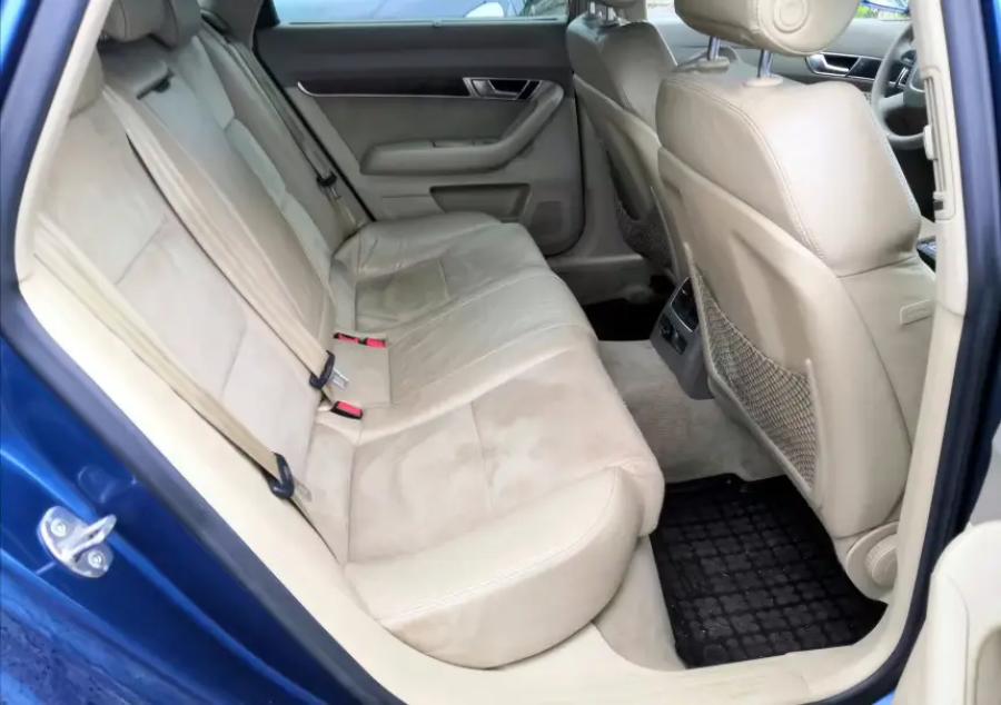 Zils Audi Quattro 2005 Rīga, ar dzinēja tilpumu 2.70 L un nobraukumu 344 tūkst. km par 3230 €, foto 10 vietnē AUTOMOTO.COM.LV