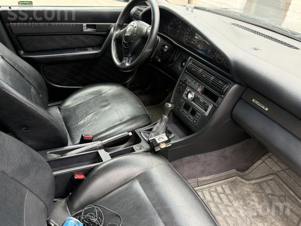 Green Audi Quattro 1995 in Kuldiga, with an engine capacity of 2.00 L and mileage of 440 thousand km for 2750 €, photo 7 on AUTOMOTO.COM.LV