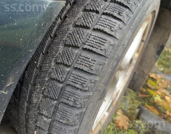 Zaļš Audi Quattro 1996 Liepāja, ar dzinēja tilpumu 2.50 L un nobraukumu 372 tūkst. km par 1500 €, foto 5 vietnē AUTOMOTO.COM.LV
