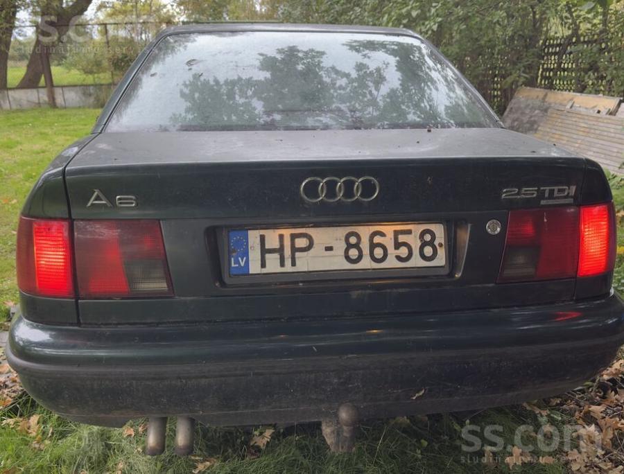 Zaļš Audi Quattro 1996 Liepāja, ar dzinēja tilpumu 2.50 L un nobraukumu 372 tūkst. km par 1500 €, foto 9 vietnē AUTOMOTO.COM.LV