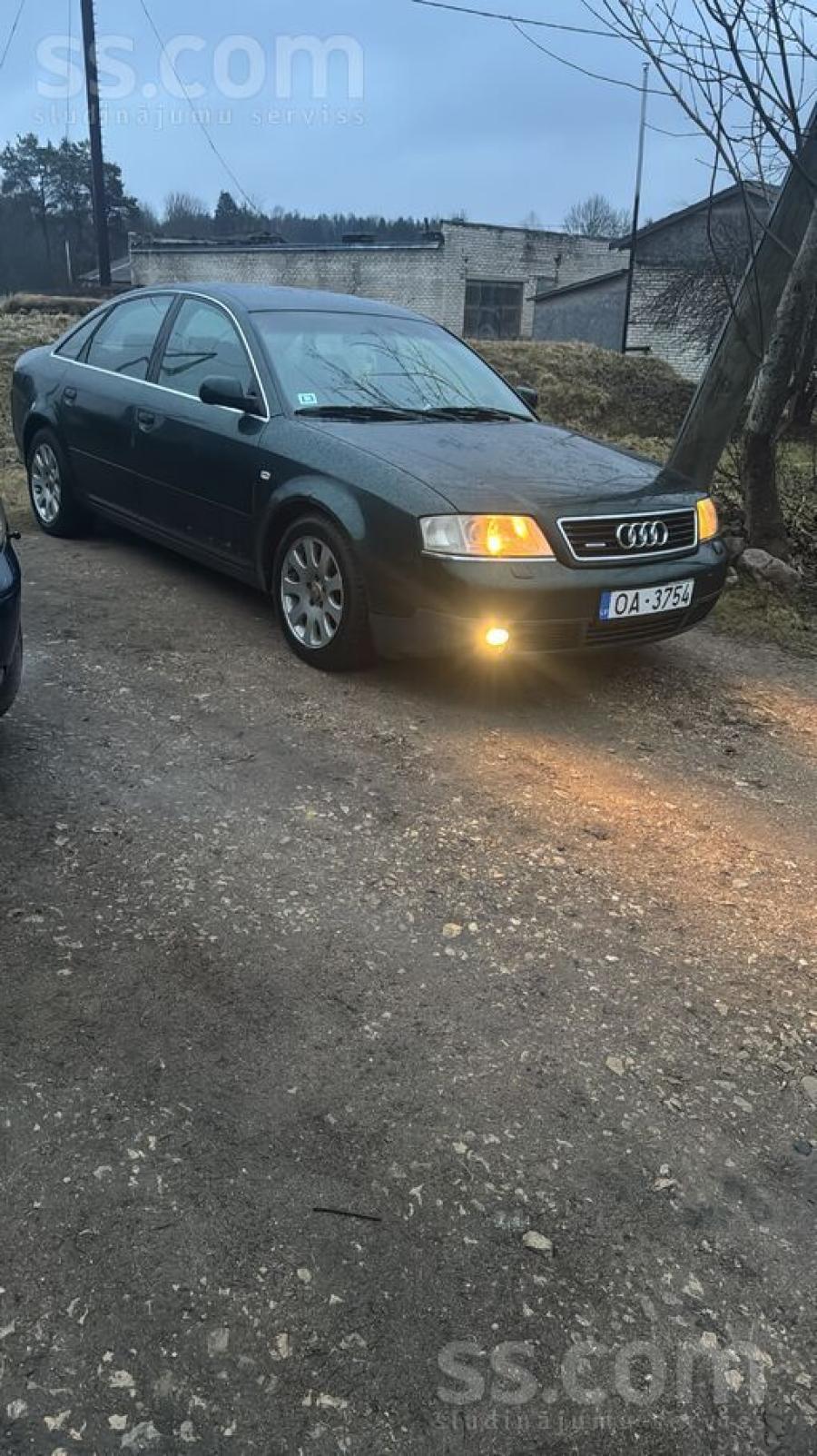 Green Audi Quattro 1999 in Valka, with an engine capacity of 1.80 L and mileage of 357 thousand km for 1750 €, photo 1 on AUTOMOTO.COM.LV