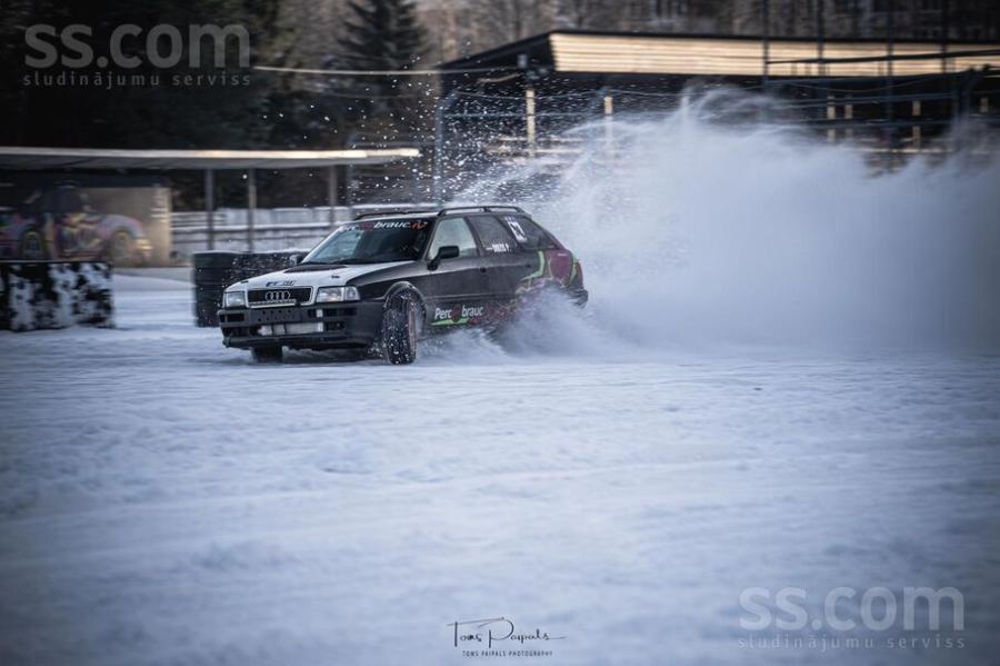 Zaļš Audi Quattro 1994 Rīga, ar dzinēja tilpumu 2.50 L un nobraukumu 291 tūkst. km par 5490 €, foto 3 vietnē AUTOMOTO.COM.LV