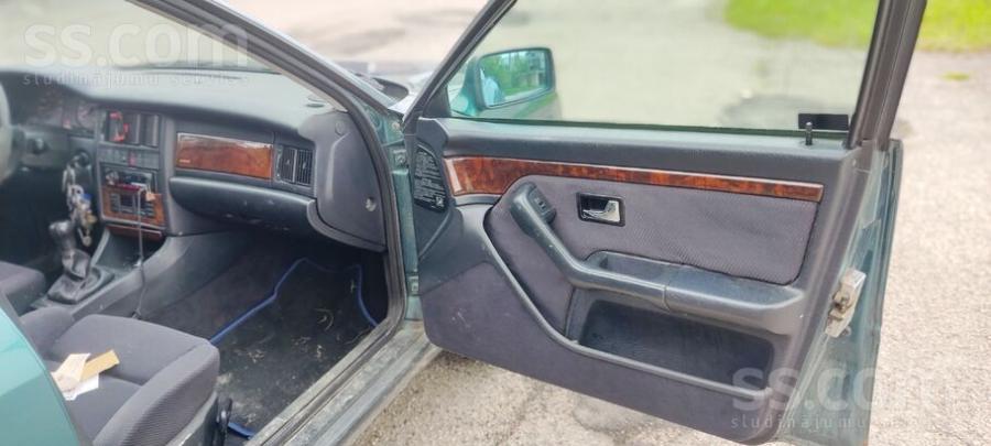 Зеленый Ауди Quattro 1994 в Елгава, объемом двигателя 2.80 л и пробегом 370 тыс. км за 2500 €, фото 4 на AUTOMOTO.COM.LV
