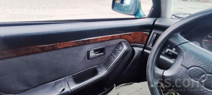Зеленый Ауди Quattro 1994 в Елгава, объемом двигателя 2.80 л и пробегом 370 тыс. км за 2500 €, фото 18 на AUTOMOTO.COM.LV