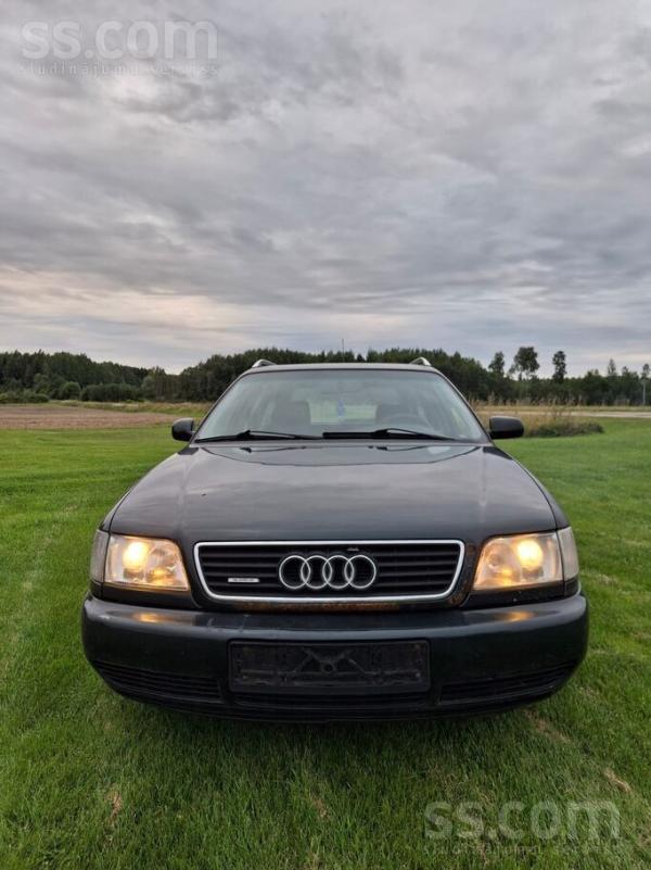 Зеленый Ауди Quattro 1996 в Рига, объемом двигателя 2.50 л и пробегом 457 тыс. км за 1700 €, фото 2 на AUTOMOTO.COM.LV