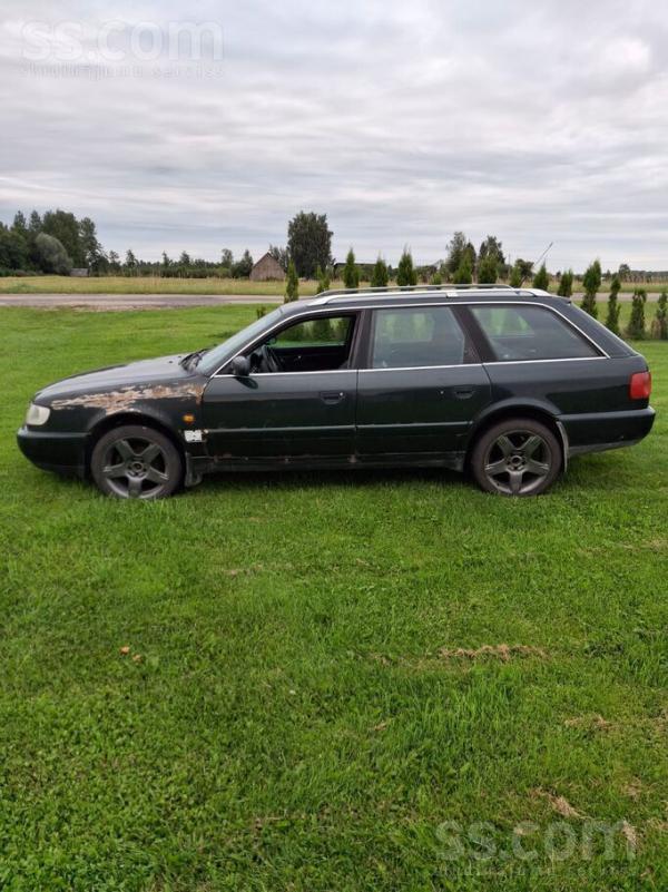 Зеленый Ауди Quattro 1996 в Рига, объемом двигателя 2.50 л и пробегом 457 тыс. км за 1700 €, фото 3 на AUTOMOTO.COM.LV