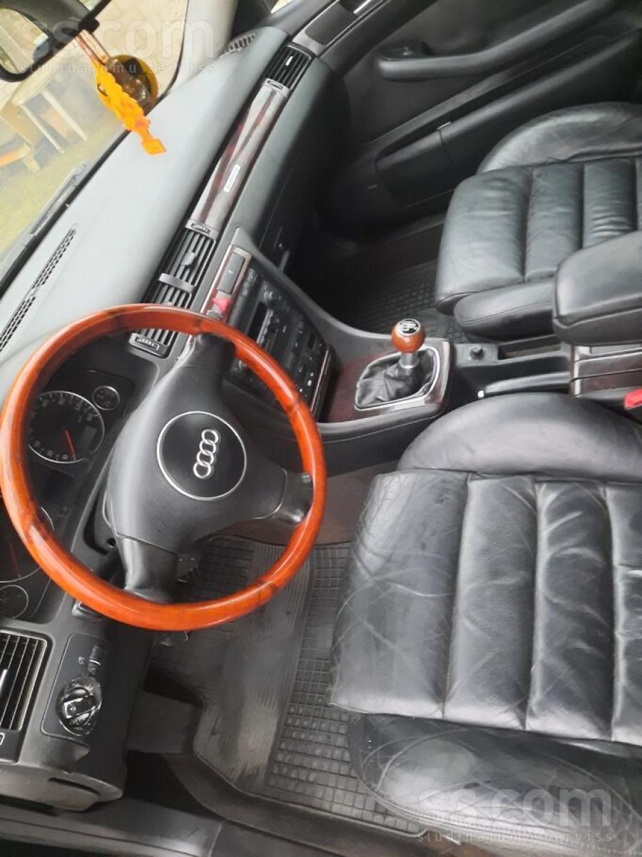Zaļš Audi Quattro 2002 Jelgava, ar dzinēja tilpumu 2.50 L un nobraukumu 305 tūkst. km par 1800 €, foto 7 vietnē AUTOMOTO.COM.LV