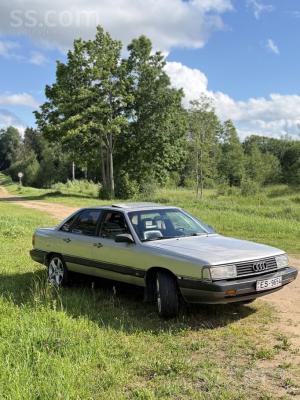 Серый Ауди Quattro 1986 в Алуксне, объемом двигателя 2.50 л и пробегом 360 тыс. км за 2500 €, фото 4 на AUTOMOTO.COM.LV