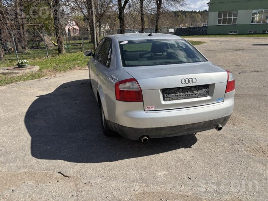 Серый Ауди Quattro 2001 в Огре, объемом двигателя 3.00 л и пробегом 250 тыс. км за 1150 €, фото 4 на AUTOMOTO.COM.LV