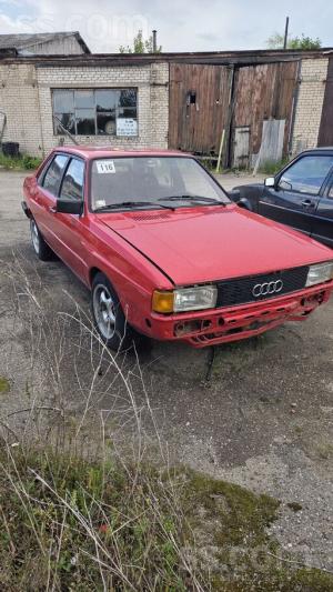 Sarkans Audi Quattro 1984 Madona, ar dzinēja tilpumu 2.20 L un nobraukumu 200 tūkst. km par 3200 €, foto  vietnē AUTOMOTO.COM.LV