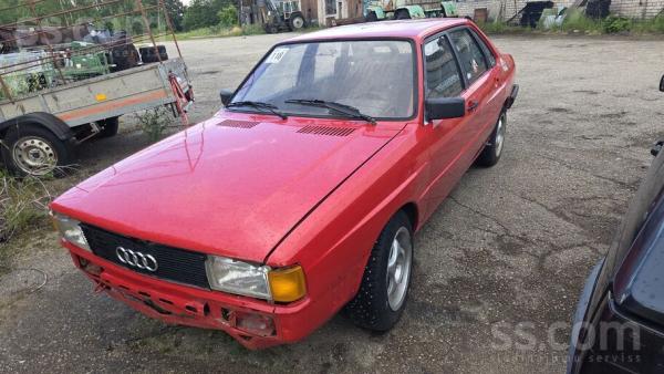 Sarkans Audi Quattro 1984 Madona, ar dzinēja tilpumu 2.20 L un nobraukumu 200 tūkst. km par 3200 €, foto 5 vietnē AUTOMOTO.COM.LV