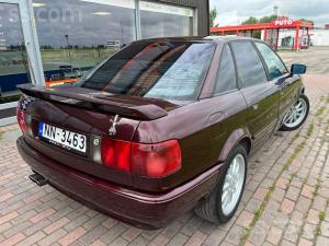 Red Audi Quattro 1993 in Bauska, with an engine capacity of 2.00 L and mileage of 0 thousand km for 3800 €, photo 3 on AUTOMOTO.COM.LV