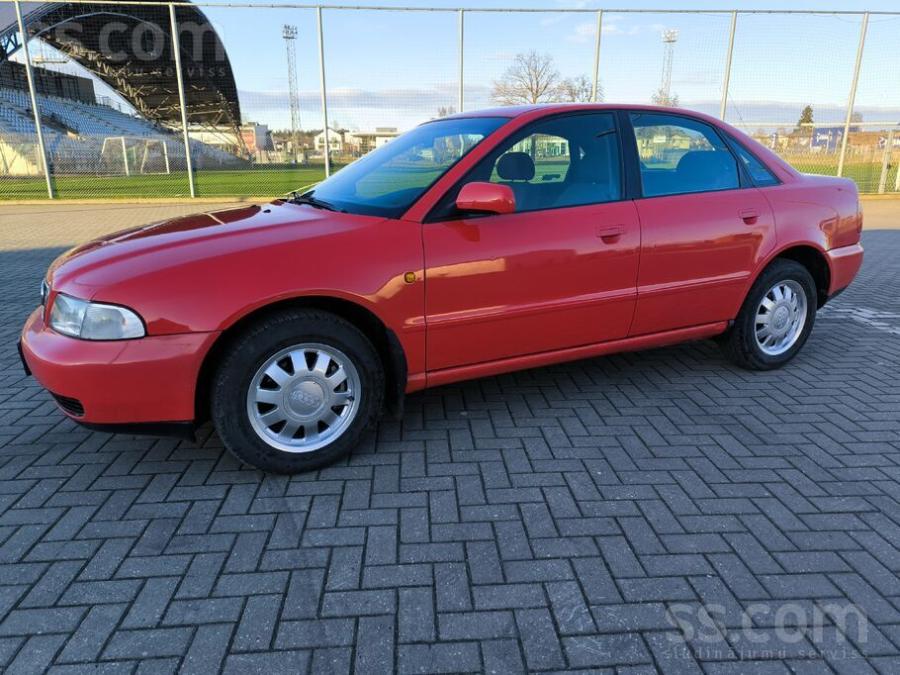 Красный Ауди Quattro 1998 в Валмиера, объемом двигателя 1.90 л и пробегом 305 тыс. км за 3500 €, фото 3 на AUTOMOTO.COM.LV