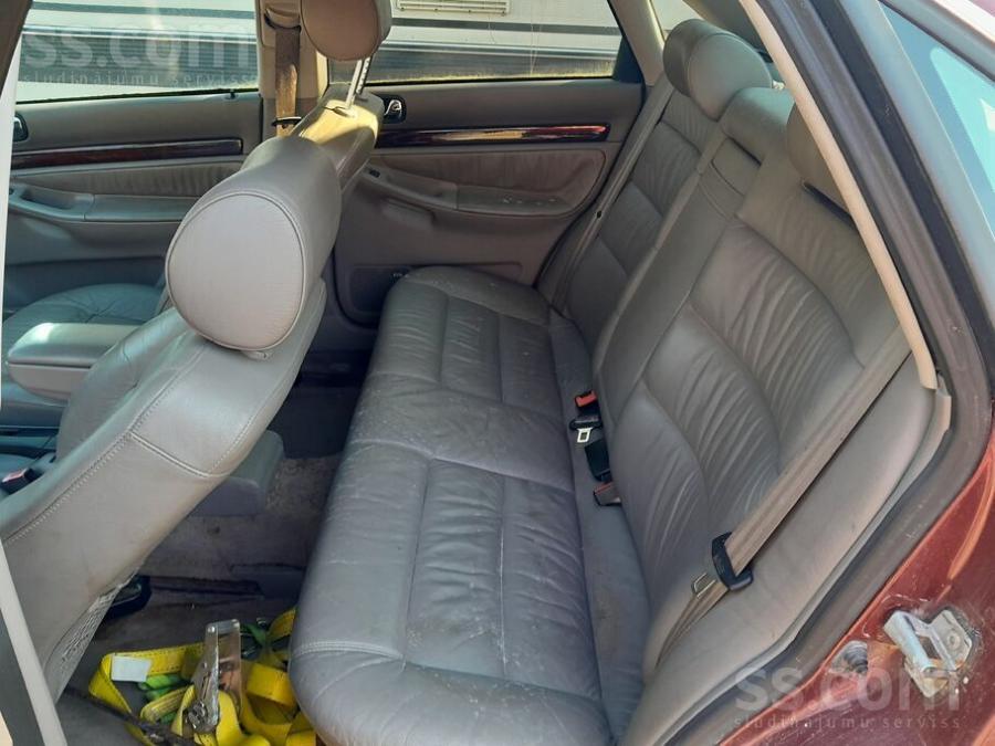 Sarkans Audi Quattro 1998 Cēsis, ar dzinēja tilpumu 2.80 L un nobraukumu 200 tūkst. km par 1300 €, foto 5 vietnē AUTOMOTO.COM.LV
