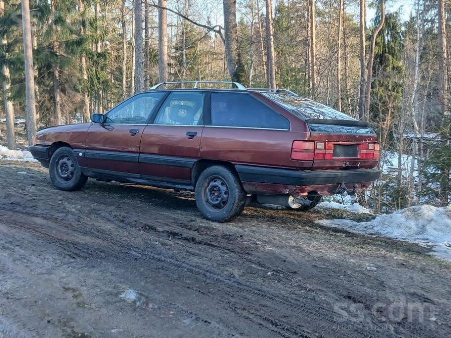 Red Audi Quattro 1989 in Dobele, with an engine capacity of 2.30 L and mileage of 326 thousand km for 2350 €, photo 3 on AUTOMOTO.COM.LV