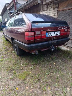 Red Audi Quattro 1989 in Dobele, with an engine capacity of 2.30 L and mileage of 348 thousand km for 2700 €, photo 5 on AUTOMOTO.COM.LV