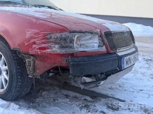 Sarkans Audi Quattro 1992 Talsi, ar dzinēja tilpumu 2.30 L un nobraukumu 559 tūkst. km par 950 €, foto 6 vietnē AUTOMOTO.COM.LV