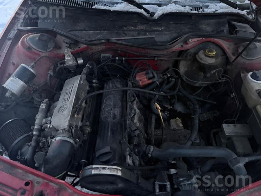 Sarkans Audi Quattro 1992 Talsi, ar dzinēja tilpumu 2.30 L un nobraukumu 559 tūkst. km par 950 €, foto 9 vietnē AUTOMOTO.COM.LV