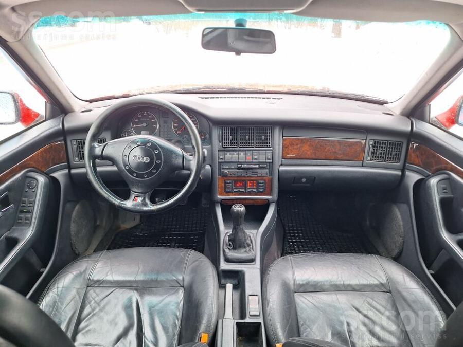 Red Audi Quattro 1994 in Valka, with an engine capacity of 2.80 L and mileage of 351 thousand km for 3650 €, photo 6 on AUTOMOTO.COM.LV