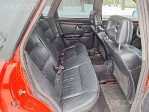 Red Audi Quattro 1994 in Valka, with an engine capacity of 2.80 L and mileage of 351 thousand km for 3650 €, photo 8 on AUTOMOTO.COM.LV