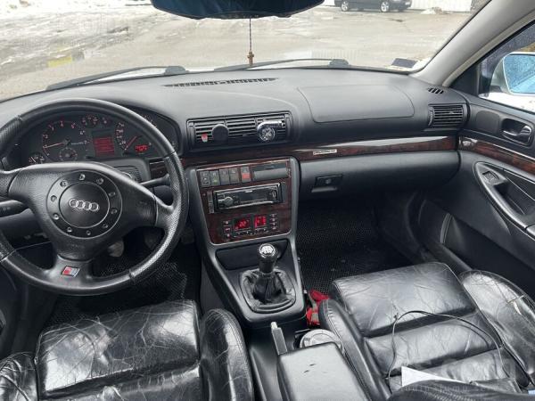 Audi Quattro 1998 Rīga, ar dzinēja tilpumu 1.80 L un nobraukumu 290 tūkst. km par 1600 €, foto 8 vietnē AUTOMOTO.COM.LV