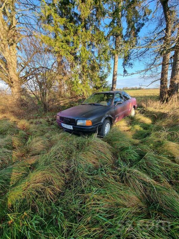 Violet Audi Quattro 1991 in Ventspils, with an engine capacity of 2.80 L and mileage of 200 thousand km for 700 €, photo 1 on AUTOMOTO.COM.LV