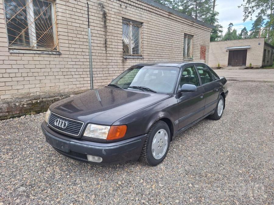 Фиолетовый Ауди Quattro 1993 в Валка, объемом двигателя 2.60 л и пробегом 197 тыс. км за 1800 €, фото 1 на AUTOMOTO.COM.LV