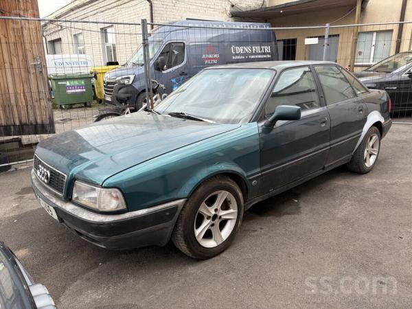 Audi Quattro 1995 in Riga on AUTOMOTO.COM.LV Violet Audi Quattro 1995 in Riga, with an engine capacity of 2.80 L and mileage of 245 thousand km for 2000 €, photo 6 on AUTOMOTO.COM.LV