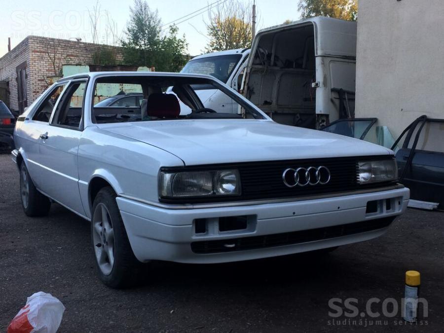 Белый Ауди Quattro 1986 в Лиепая, объемом двигателя 2.20 л и пробегом 400 тыс. км за 16500 €, фото 5 на AUTOMOTO.COM.LV