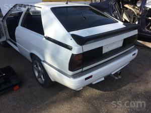 Белый Ауди Quattro 1986 в Лиепая, объемом двигателя 2.20 л и пробегом 400 тыс. км за 16500 €, фото 8 на AUTOMOTO.COM.LV