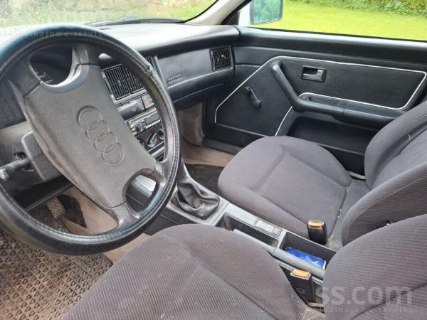 Белый Ауди Quattro 1992 в Валмиера, объемом двигателя 2.00 л и пробегом 389 тыс. км за 2750 €, фото 3 на AUTOMOTO.COM.LV