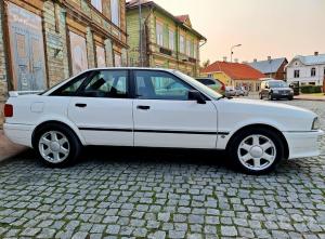 Balts Audi Quattro 1993 Valka, ar dzinēja tilpumu 4.20 L un nobraukumu 192 tūkst. km par 6500 €, foto 3 vietnē AUTOMOTO.COM.LV