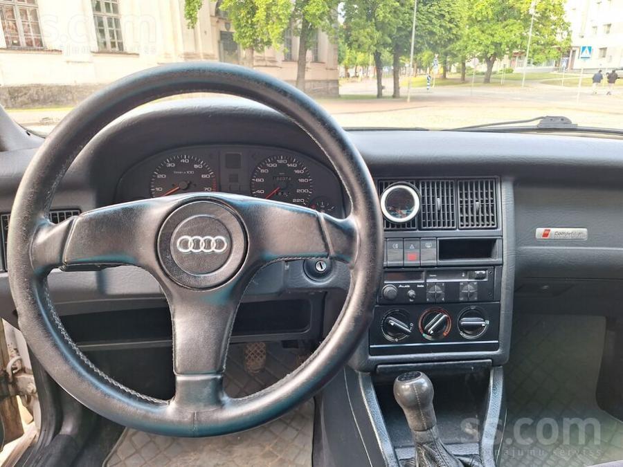 Balts Audi Quattro 1993 Valka, ar dzinēja tilpumu 4.20 L un nobraukumu 192 tūkst. km par 6500 €, foto 8 vietnē AUTOMOTO.COM.LV