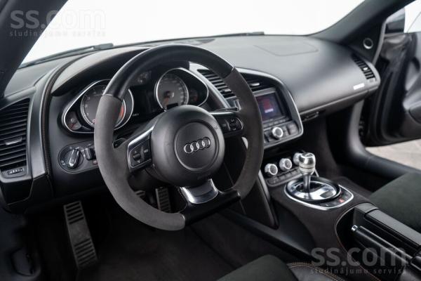 Ауди Р8 2008 в Таллин на AUTOMOTO.COM.LV Черный Ауди Р8 2008 в Таллин, объемом двигателя 4.20 л и пробегом 112 тыс. км за 44999 €, фото 3 на AUTOMOTO.COM.LV