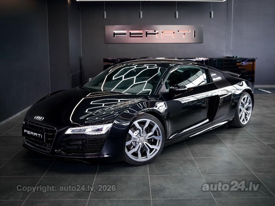 Black Audi R8 2014 in Tallinn, with an engine capacity of 5.20 L and mileage of 15 thousand km for 104900 €, photo 1 on AUTOMOTO.COM.LV